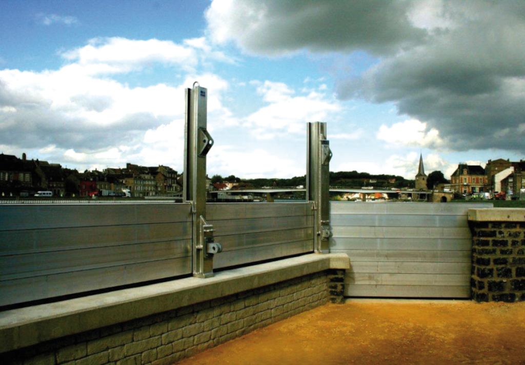 Flood defence, Givet, FR | 2010 | ArcelorMittal Sheet Piling